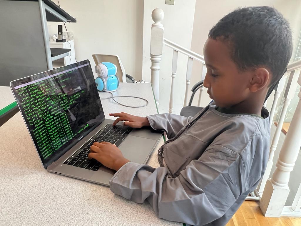 Gallery – Fasttrack Technology Accademy